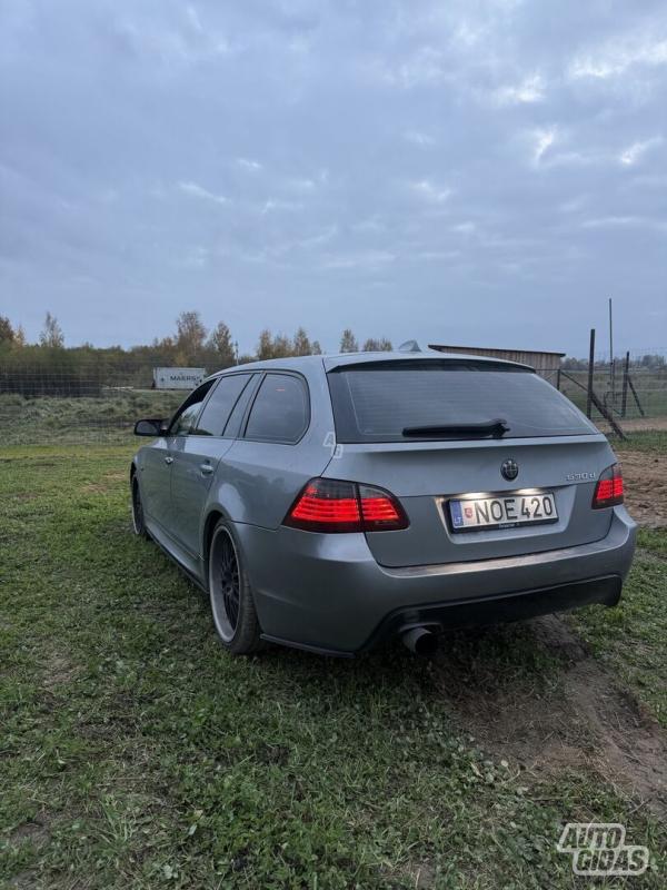 BMW 530 2006 Mažeikiai vietnē Pelēks BMW 530 2006 Mažeikiai, ar dzinēja tilpumu 3.00 L un nobraukumu 345 tūkst. km par 4020 €, foto 4 vietnē AUTOMOTO.COM.LV