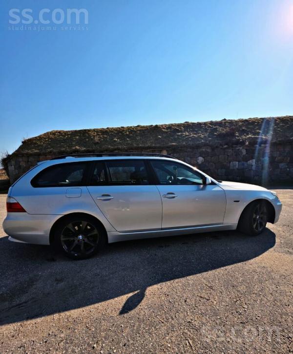 Grey BMW 530 2007 in Aizkraukle, with an engine capacity of 3.00 L and mileage of 290 thousand km for 4100 €, photo 3 on AUTOMOTO.COM.LV
