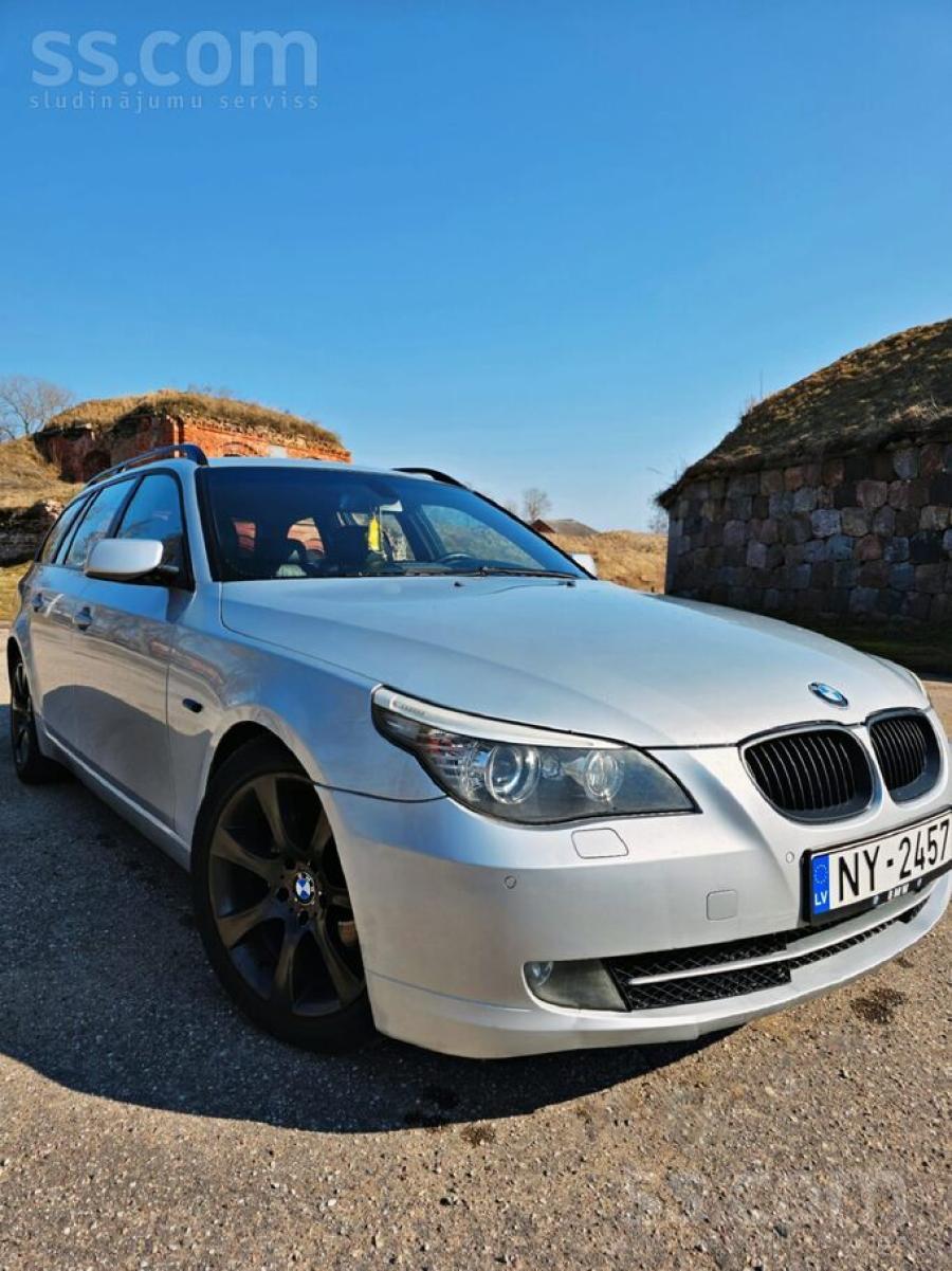 Grey BMW 530 2007 in Aizkraukle, with an engine capacity of 3.00 L and mileage of 290 thousand km for 4100 €, photo 4 on AUTOMOTO.COM.LV