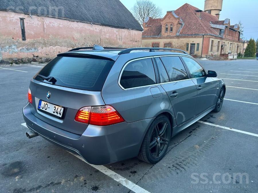 Grey BMW 530 2007 in Riga, with an engine capacity of 3.00 L and mileage of 280 thousand km for 1450 €, photo 4 on AUTOMOTO.COM.LV