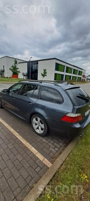 Grey BMW 530 2007 in Riga, with an engine capacity of 3.00 L and mileage of 282 thousand km for 5900 €, photo 10 on AUTOMOTO.COM.LV