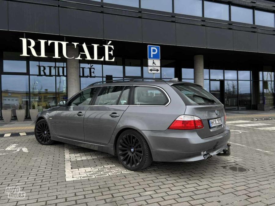 Pelēks BMW 530 2007 Kauņa, ar dzinēja tilpumu 2.50 L un nobraukumu 250 tūkst. km par 3650 €, foto 7 vietnē AUTOMOTO.COM.LV