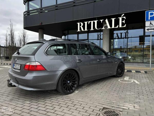 Pelēks BMW 530 2007 Kauņa, ar dzinēja tilpumu 2.50 L un nobraukumu 250 tūkst. km par 3650 €, foto 8 vietnē AUTOMOTO.COM.LV