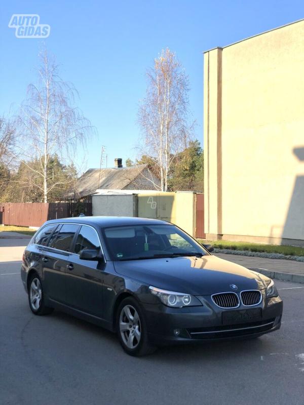 Grey BMW 530 2007 in Druskininkai, with an engine capacity of 3.00 L and mileage of 355 thousand km for 3600 €, photo 3 on AUTOMOTO.COM.LV