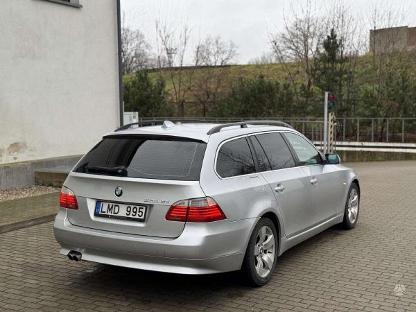 Pelēks BMW 530 2007 Klaipėda, ar dzinēja tilpumu 2.99 L un nobraukumu 346 tūkst. km par 3500 €, foto 5 vietnē AUTOMOTO.COM.LV
