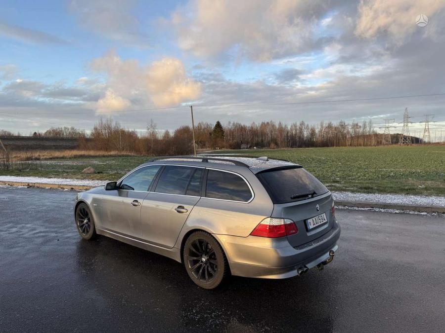Grey BMW 530 2007 in Panevezys, with an engine capacity of 2.99 L and mileage of 412 thousand km for 3900 €, photo 3 on AUTOMOTO.COM.LV