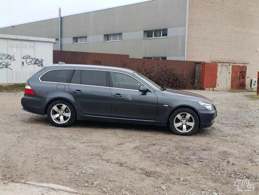Grey BMW 530 2007 in Kaunas, with an engine capacity of 3.00 L and mileage of 325 thousand km for 3400 €, photo 6 on AUTOMOTO.COM.LV
