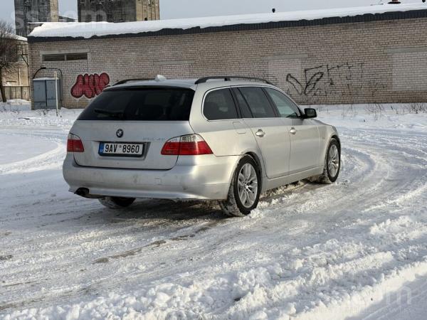 Pelēks BMW 530 2007 Rēzekne, ar dzinēja tilpumu 3.00 L un nobraukumu 254 tūkst. km par 4270 €, foto 2 vietnē AUTOMOTO.COM.LV