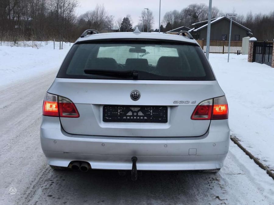 Grey BMW 530 2007 in Tallinn, with an engine capacity of 2.99 L and mileage of 308 thousand km for 3000 €, photo 6 on AUTOMOTO.COM.LV