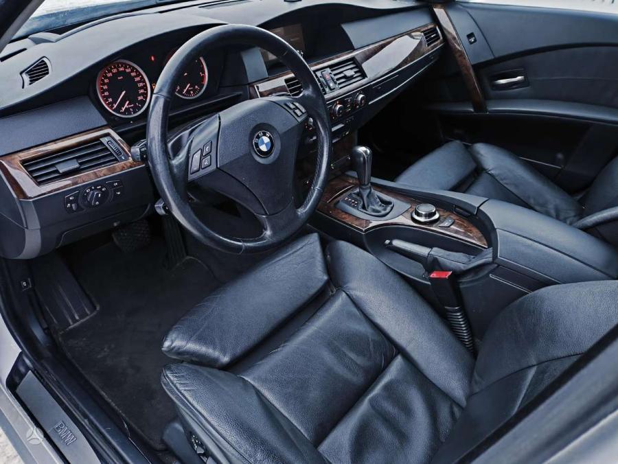 Grey BMW 530 2007 in Tallinn, with an engine capacity of 2.99 L and mileage of 308 thousand km for 3000 €, photo 8 on AUTOMOTO.COM.LV