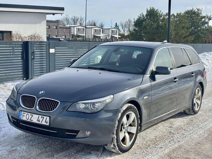 Grey BMW 530 2007 in Vilnius, with an engine capacity of 2.99 L and mileage of 320 thousand km for 3500 €, photo 1 on AUTOMOTO.COM.LV