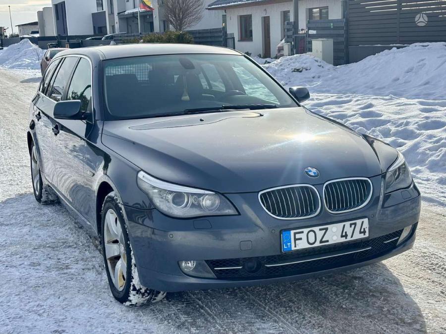 Grey BMW 530 2007 in Vilnius, with an engine capacity of 2.99 L and mileage of 320 thousand km for 3500 €, photo 7 on AUTOMOTO.COM.LV