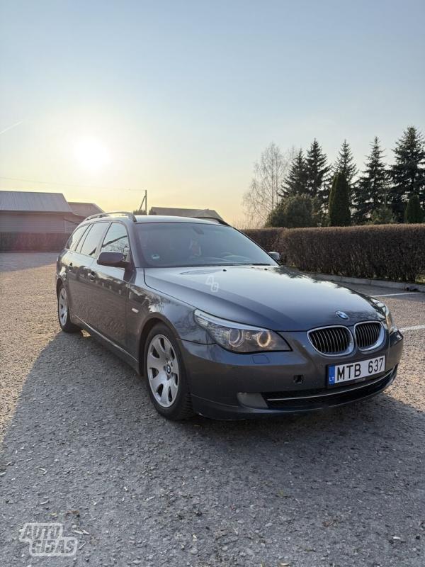 Grey BMW 530 2007 in Prienai, with an engine capacity of 3.00 L and mileage of 417 thousand km for 3599 €, photo 2 on AUTOMOTO.COM.LV
