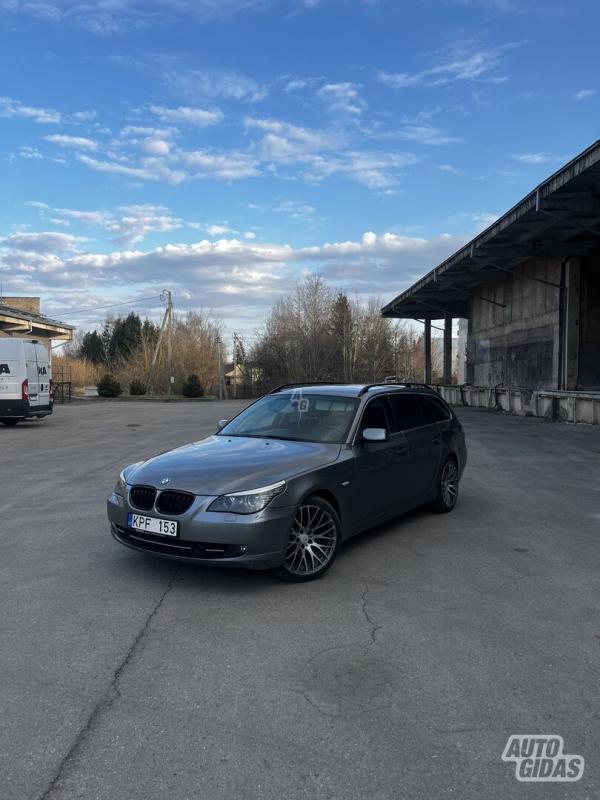 Grey BMW 530 2007 in Kelme, with an engine capacity of 3.00 L and mileage of 410 thousand km for 4650 €, photo 1 on AUTOMOTO.COM.LV