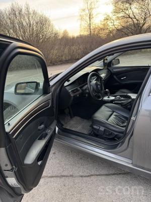 Pelēks BMW 530 2007 Rīga, ar dzinēja tilpumu 3.00 L un nobraukumu 375 tūkst. km par 3600 €, foto 4 vietnē AUTOMOTO.COM.LV