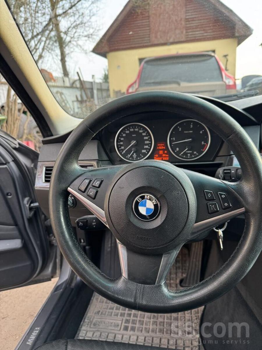 Pelēks BMW 530 2007 Rīga, ar dzinēja tilpumu 3.00 L un nobraukumu 375 tūkst. km par 3600 €, foto 6 vietnē AUTOMOTO.COM.LV
