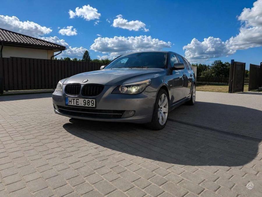 Серый БМВ 530 2007 в Вильнюс, объемом двигателя 2.99 л и пробегом 475 тыс. км за 3600 €, фото 1 на AUTOMOTO.COM.LV