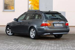 Серый БМВ 530 2007 в Елгава, объемом двигателя 3.00 л и пробегом 252 тыс. км за 5990 €, фото 5 на AUTOMOTO.COM.LV