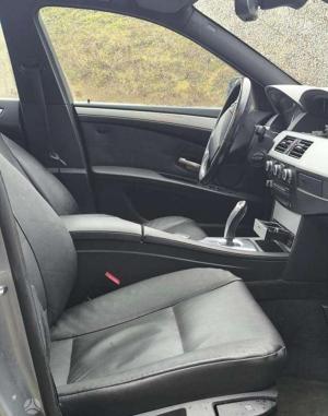 Grey BMW 530 2007 in Vilnius, with an engine capacity of 2.99 L and mileage of 345 thousand km for 4000 €, photo 5 on AUTOMOTO.COM.LV