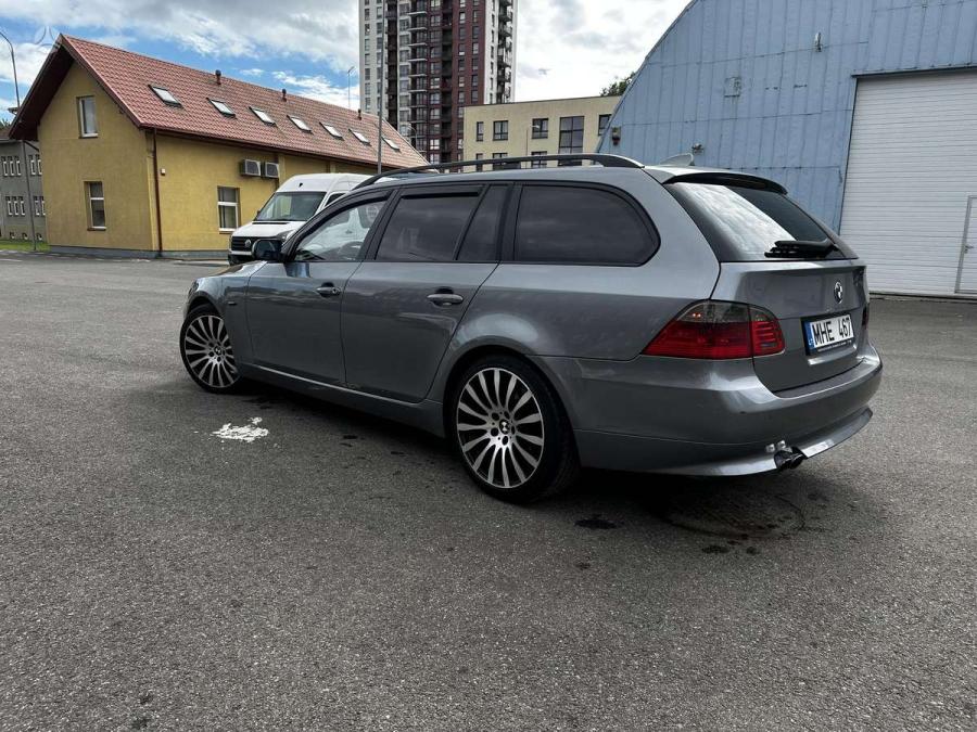 Grey BMW 530 2007 in Klaipeda, with an engine capacity of 3.00 L and mileage of 453 thousand km for 4850 €, photo 5 on AUTOMOTO.COM.LV