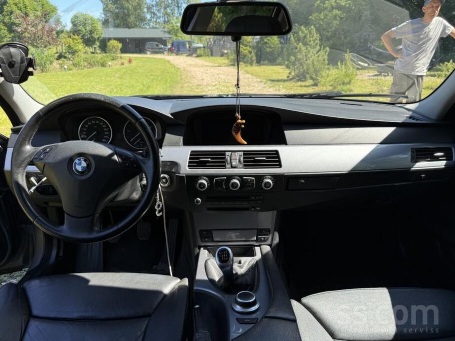 Pelēks BMW 530 2007 Rīga, ar dzinēja tilpumu 3.00 L un nobraukumu 338 tūkst. km par 5500 €, foto 12 vietnē AUTOMOTO.COM.LV
