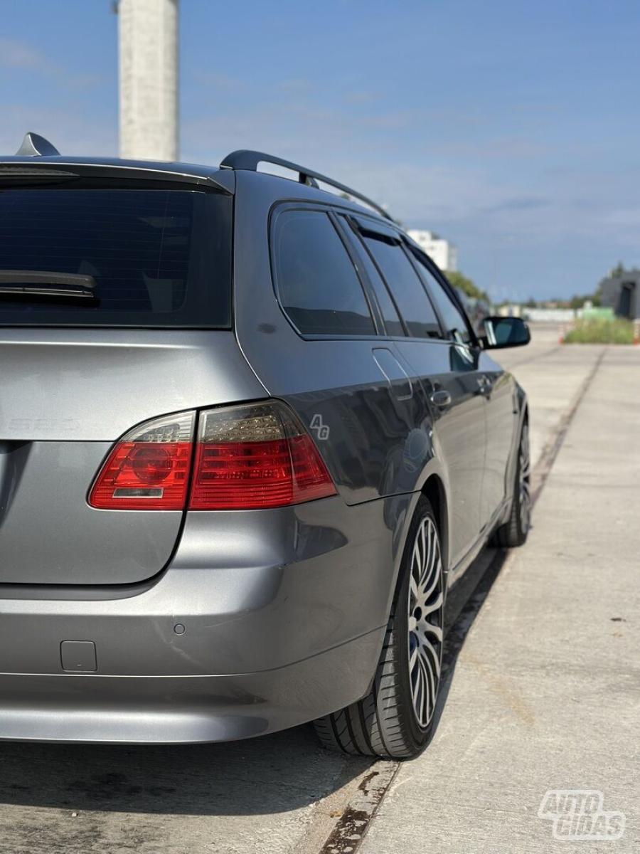Pelēks BMW 530 2007 Alīta, ar dzinēja tilpumu 3.00 L un nobraukumu 450 tūkst. km par 4900 €, foto 7 vietnē AUTOMOTO.COM.LV