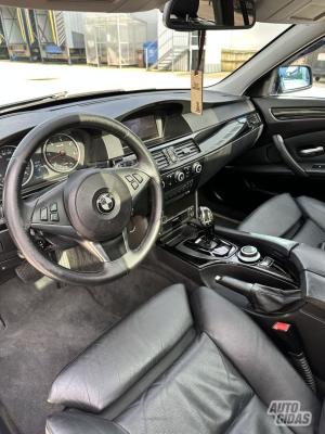 Pelēks BMW 530 2007 Alīta, ar dzinēja tilpumu 3.00 L un nobraukumu 450 tūkst. km par 4900 €, foto 25 vietnē AUTOMOTO.COM.LV