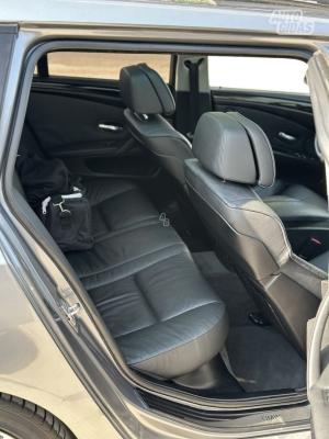 Grey BMW 530 2007 in Alytus, with an engine capacity of 3.00 L and mileage of 450 thousand km for 4900 €, photo 22 on AUTOMOTO.COM.LV