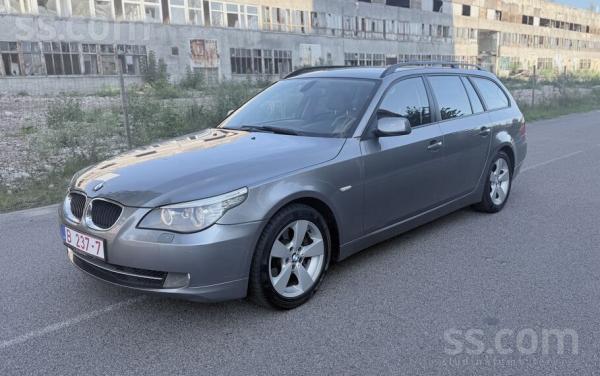 Pelēks BMW 530 2007 Daugavpils, ar dzinēja tilpumu 3.00 L un nobraukumu 297 tūkst. km par 3900 €, foto 2 vietnē AUTOMOTO.COM.LV