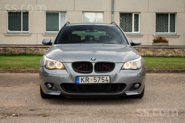 Grey BMW 530 2007 in Jelgava, with an engine capacity of 3.00 L and mileage of 323 thousand km for 4200 €, photo 2 on AUTOMOTO.COM.LV
