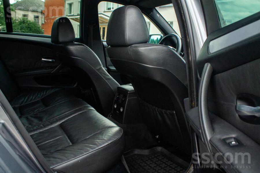 Grey BMW 530 2007 in Jelgava, with an engine capacity of 3.00 L and mileage of 323 thousand km for 4200 €, photo 9 on AUTOMOTO.COM.LV