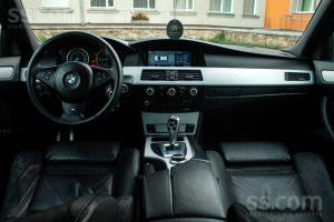 Grey BMW 530 2007 in Jelgava, with an engine capacity of 3.00 L and mileage of 323 thousand km for 4200 €, photo 10 on AUTOMOTO.COM.LV
