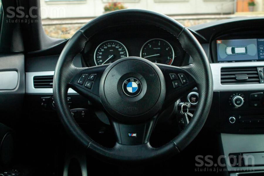 Grey BMW 530 2007 in Jelgava, with an engine capacity of 3.00 L and mileage of 323 thousand km for 4200 €, photo 11 on AUTOMOTO.COM.LV