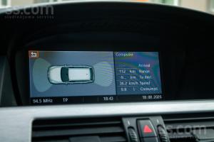 Grey BMW 530 2007 in Jelgava, with an engine capacity of 3.00 L and mileage of 323 thousand km for 4200 €, photo 15 on AUTOMOTO.COM.LV