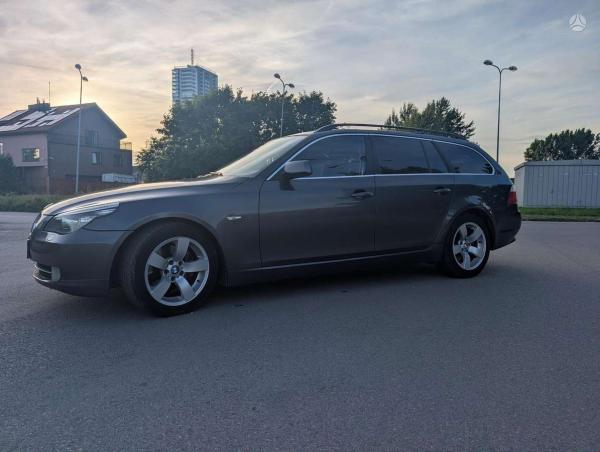 Pelēks BMW 530 2007 Klaipėda, ar dzinēja tilpumu 2.99 L un nobraukumu 347 tūkst. km par 4700 €, foto 3 vietnē AUTOMOTO.COM.LV
