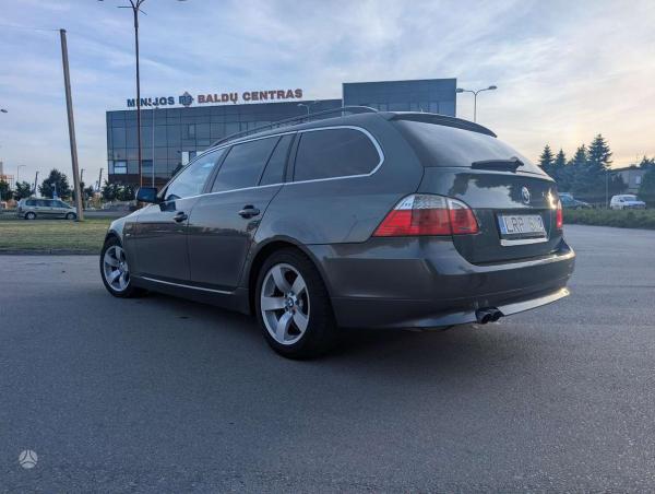 Pelēks BMW 530 2007 Klaipėda, ar dzinēja tilpumu 2.99 L un nobraukumu 347 tūkst. km par 4700 €, foto 4 vietnē AUTOMOTO.COM.LV