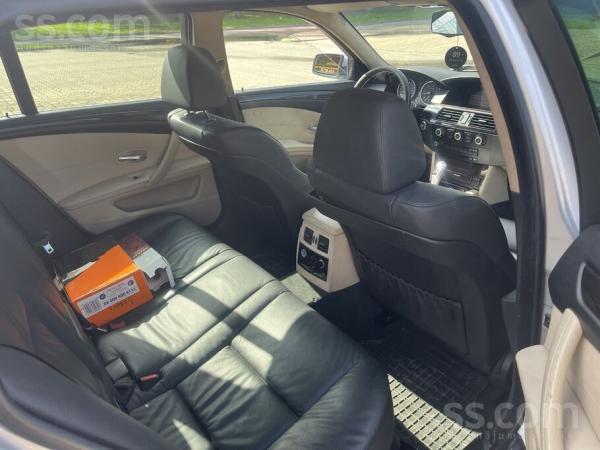 Grey BMW 530 2007 in Rezekne, with an engine capacity of 3.00 L and mileage of 258 thousand km for 3950 €, photo 9 on AUTOMOTO.COM.LV