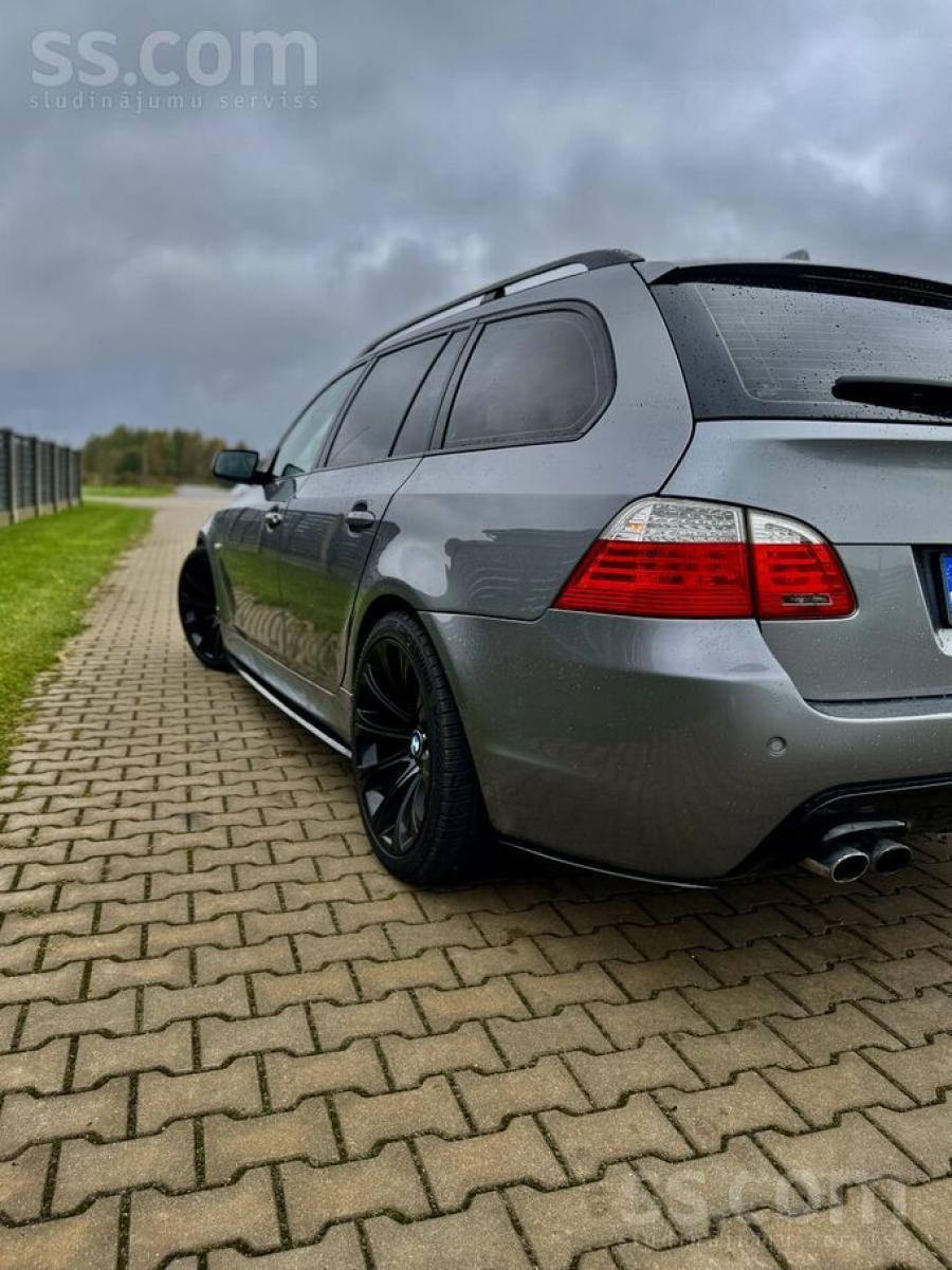Grey BMW 530 2007 in Riga, with an engine capacity of 3.00 L and mileage of 307 thousand km for 7700 €, photo 9 on AUTOMOTO.COM.LV