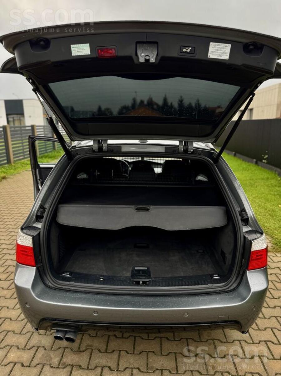 Grey BMW 530 2007 in Riga, with an engine capacity of 3.00 L and mileage of 307 thousand km for 7700 €, photo 14 on AUTOMOTO.COM.LV