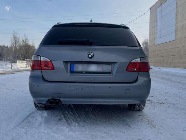 Grey BMW 530 2008 in Siauliai, with an engine capacity of 2.99 L and mileage of 331 thousand km for 3750 €, photo 6 on AUTOMOTO.COM.LV