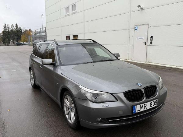 Grey BMW 530 2008 in Klaipeda, with an engine capacity of 3.00 L and mileage of 400 thousand km for 3200 €, photo 1 on AUTOMOTO.COM.LV