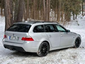 Pelēks BMW 530 2008 Viļņa, ar dzinēja tilpumu 2.99 L un nobraukumu 299 tūkst. km par 4800 €, foto 3 vietnē AUTOMOTO.COM.LV