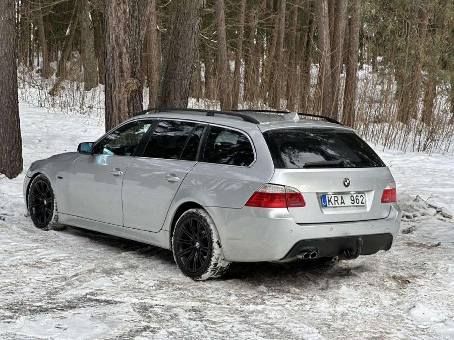 Pelēks BMW 530 2008 Viļņa, ar dzinēja tilpumu 2.99 L un nobraukumu 299 tūkst. km par 4800 €, foto 4 vietnē AUTOMOTO.COM.LV