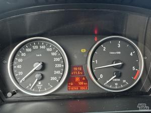 Grey BMW 530 2008 in Utena, with an engine capacity of 3.00 L and mileage of 419 thousand km for 3400 €, photo 15 on AUTOMOTO.COM.LV