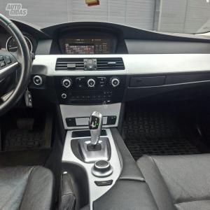 Серый БМВ 530 2008 в Каунас, объемом двигателя 3.00 л и пробегом 320 тыс. км за 4500 €, фото 13 на AUTOMOTO.COM.LV