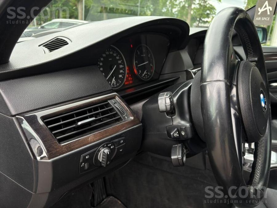 Pelēks BMW 530 2008 Dobele, ar dzinēja tilpumu 3.00 L un nobraukumu 420 tūkst. km par 5500 €, foto 11 vietnē AUTOMOTO.COM.LV