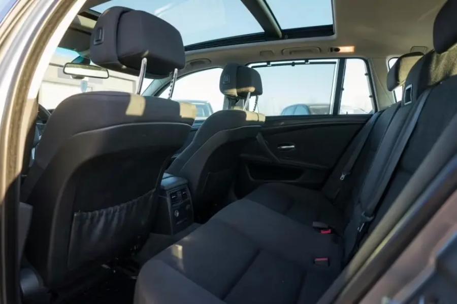 Pelēks BMW 530 2008 Liepāja, ar dzinēja tilpumu 3.00 L un nobraukumu 253 tūkst. km par 5900 €, foto 10 vietnē AUTOMOTO.COM.LV