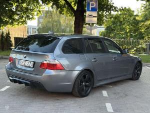 Pelēks BMW 530 2008 Viļņa, ar dzinēja tilpumu 2.99 L un nobraukumu 386 tūkst. km par 4700 €, foto 4 vietnē AUTOMOTO.COM.LV