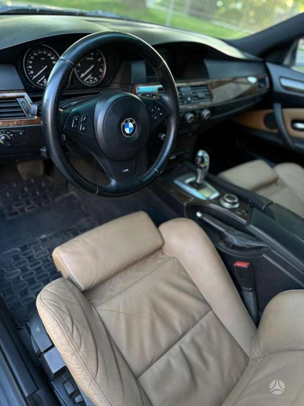 Pelēks BMW 530 2008 Viļņa, ar dzinēja tilpumu 2.99 L un nobraukumu 386 tūkst. km par 4700 €, foto 5 vietnē AUTOMOTO.COM.LV