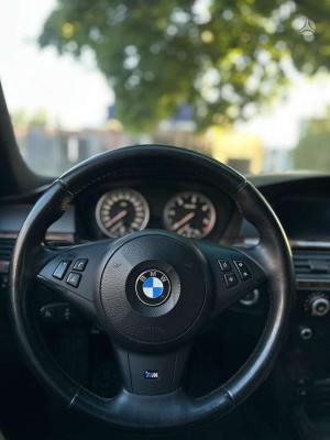 Pelēks BMW 530 2008 Viļņa, ar dzinēja tilpumu 2.99 L un nobraukumu 386 tūkst. km par 4700 €, foto 13 vietnē AUTOMOTO.COM.LV